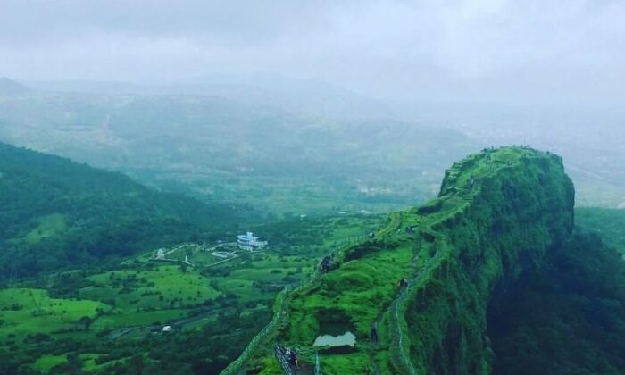 Khandala Lonavala Is A Popular Tourist Destination In The Beautiful ...